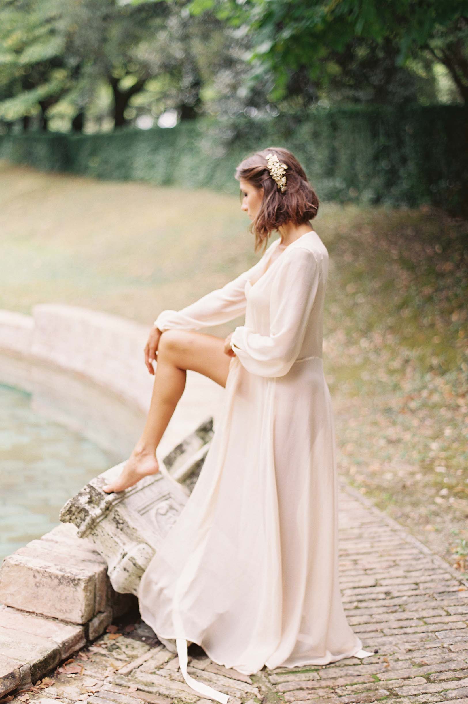 Nina Silk Chiffon Wrap Robe in Ivory – GirlandaSeriousDream.com