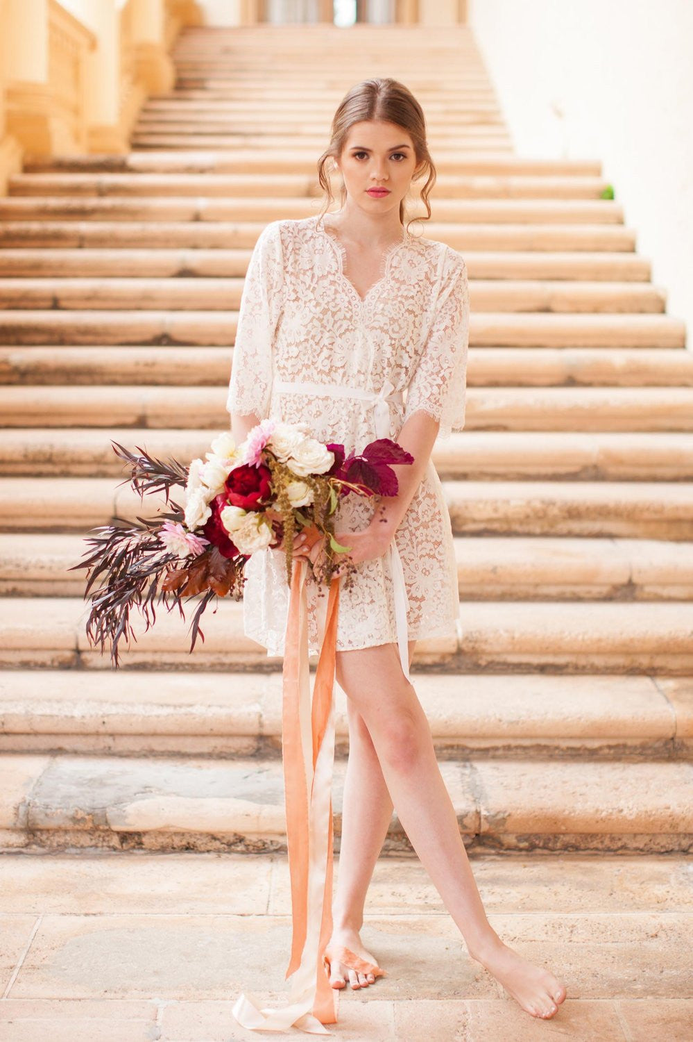 Elizabeth Lace Robe in ivory – GirlandaSeriousDream.com